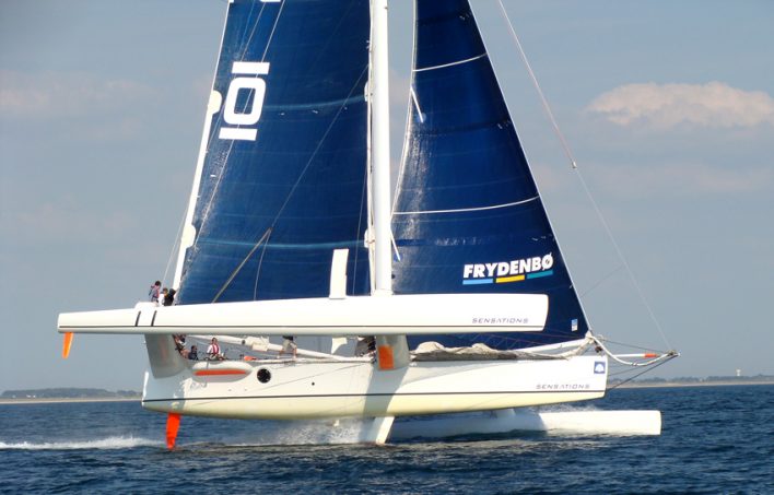 Trimaran ORMA 60 pieds de course Sensations - Naviguer sur un trimaran